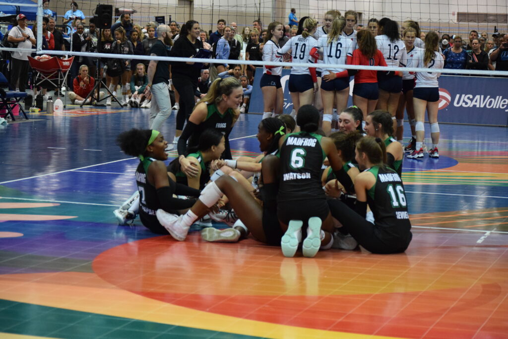 USAV GJNC 16 Open Champions – Madfrog 16 National Green - Prep Dig