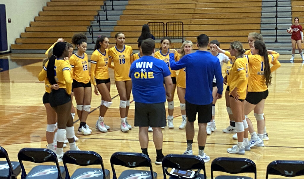 High School Team Feature - Klein Bearkats - Prep Dig